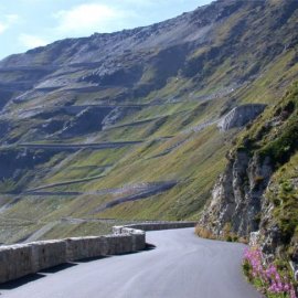 Stelvio Pass (from Bormio) – HC / 21km / 7% – Cycling Locations